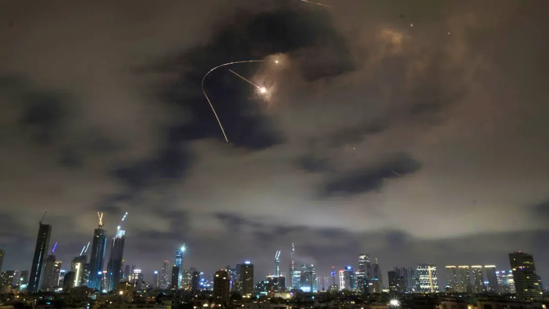 Deutschland: Iran meldet Angriff auf Ghom und Explosion in Isfahan ...