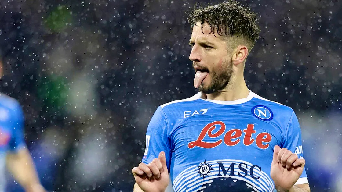 Football: Le Belge Dries Mertens tire sa révérence | blue News