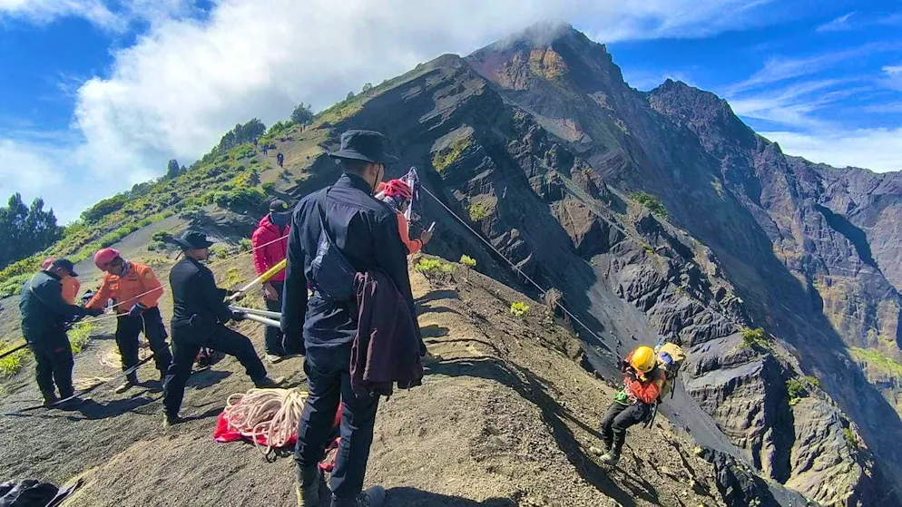 «Nessun segno di vita»: La turista brasiliana caduta in un burrone sul ...