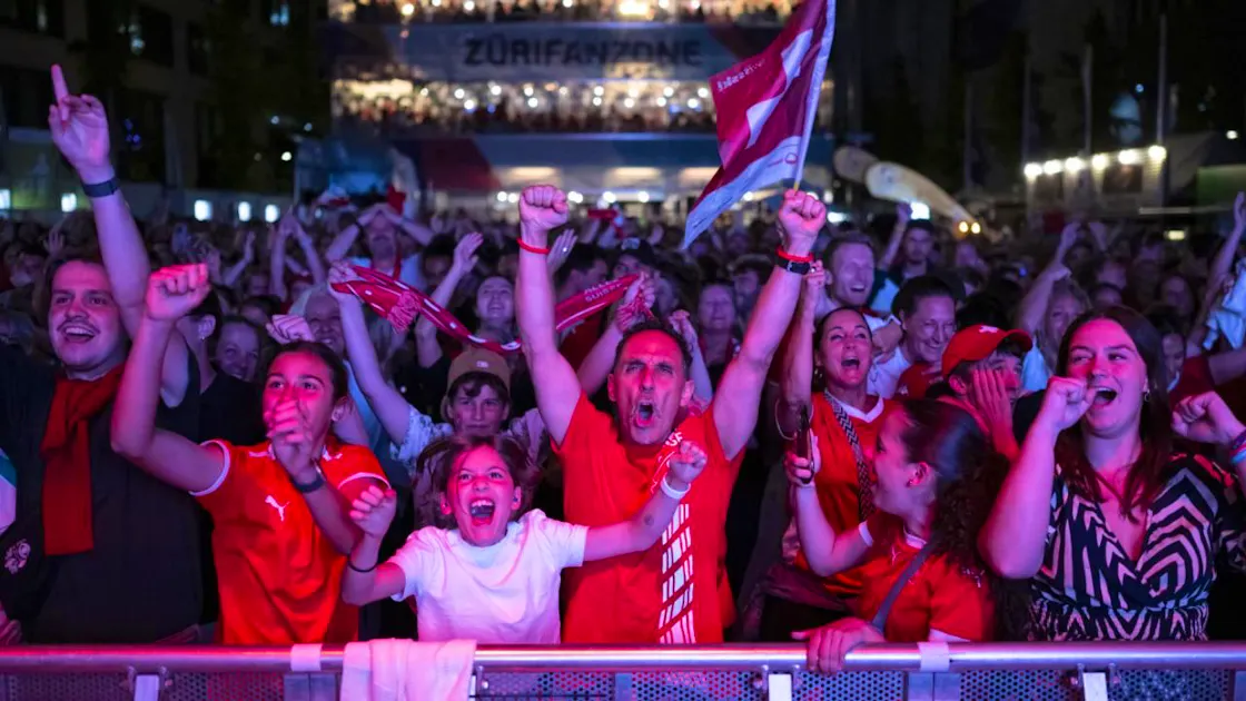 European Football Championship: Thousands of fans celebrate Swiss ...