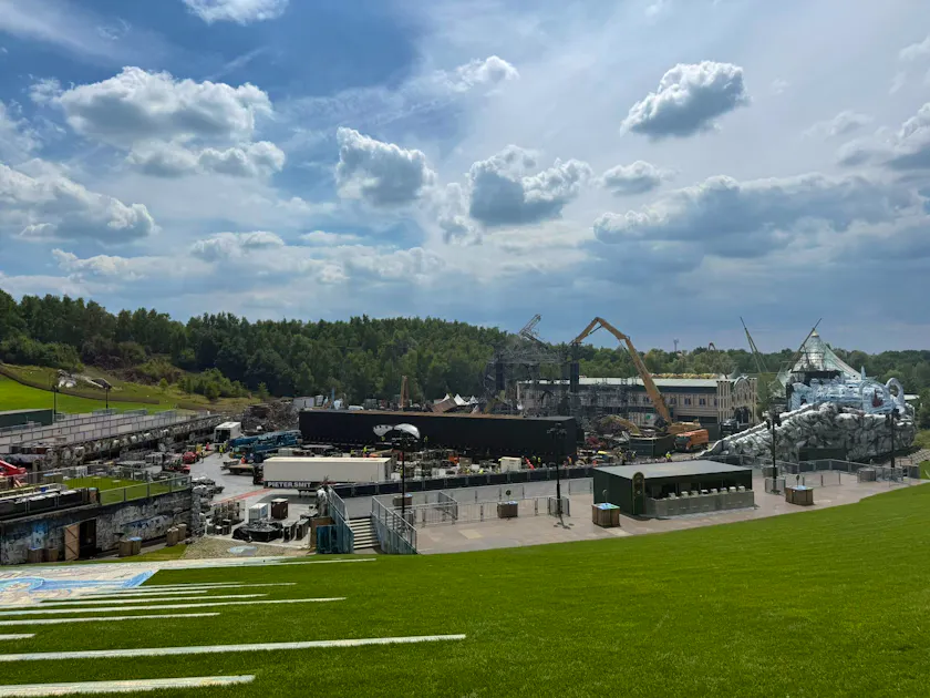 Small festival miracle: Tomorrowland builds a new main stage in 48 ...