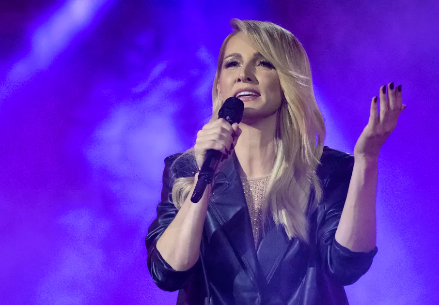 Emergency doctors intervene: Dramatic scenes at a concert by pop star ...