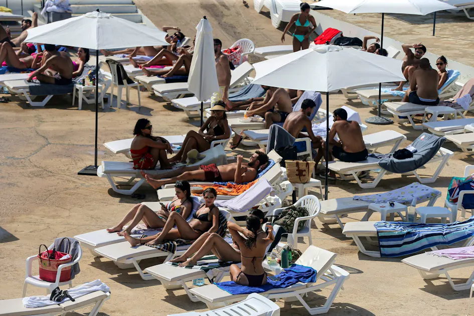 In Lebanon, going to the beach is pure luxury | blue News
