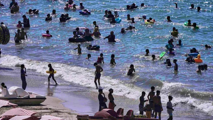 Rescue attempt ends in tragedy - seven students drown in Egypt | blue News
