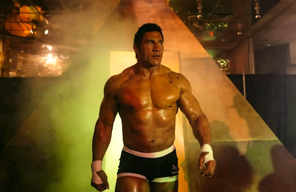 Weltpremiere von «The Smashing Machine»: «The Rock» zeigt grosse ...