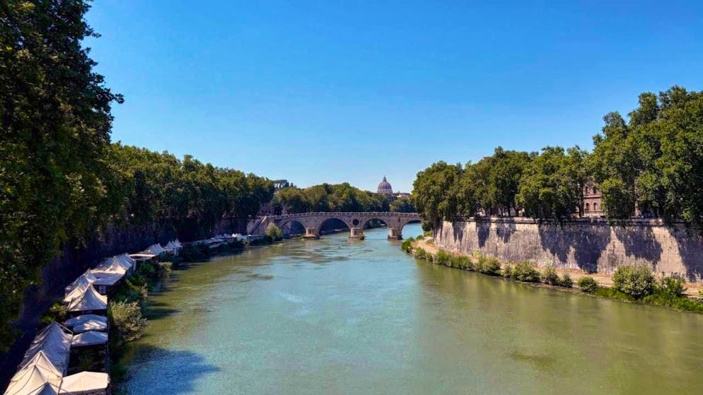Italy: Rome wants to make the River Tiber suitable for bathing again ...