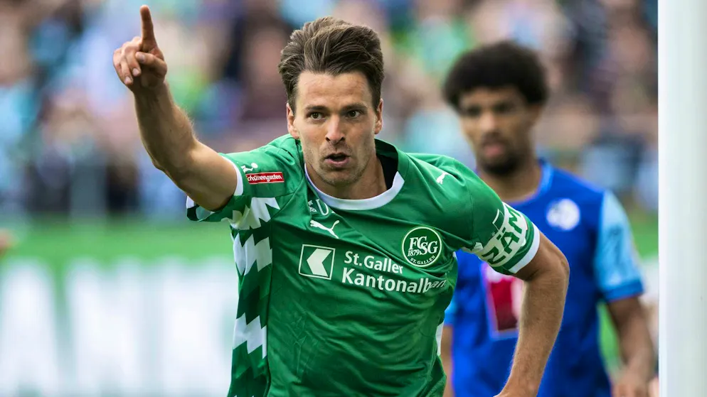 "Congratulations, god of football": FCSG captain Lukas Görtler will ...