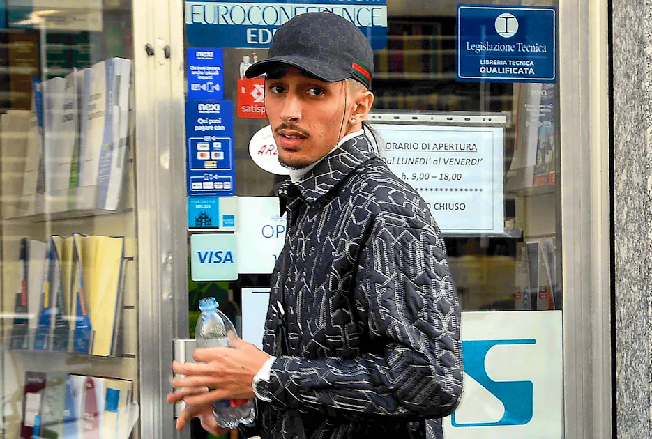 Arrestato il trapper Baby Gang per possesso illegale di armi | blue News
