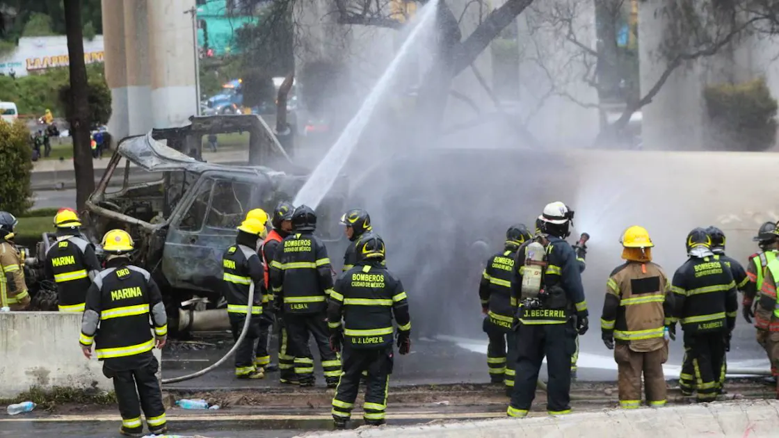 Nuage de gaz: Explosion il y a 12 jours à Mexico : le bilan monte à 29 ...