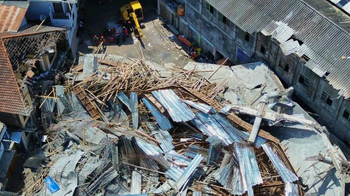 Latest news: Sad outcome after school collapse in Indonesia: 61 dead ...