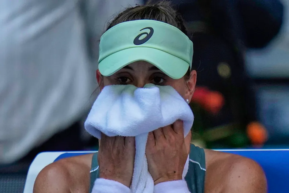 Touchée à une cuisse, Bencic conclut sa saison sur un forfait | blue News