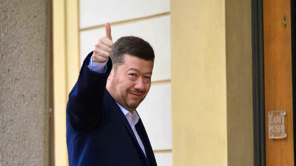 Politics: EU and Nato critic becomes speaker of parliament in the Czech ...