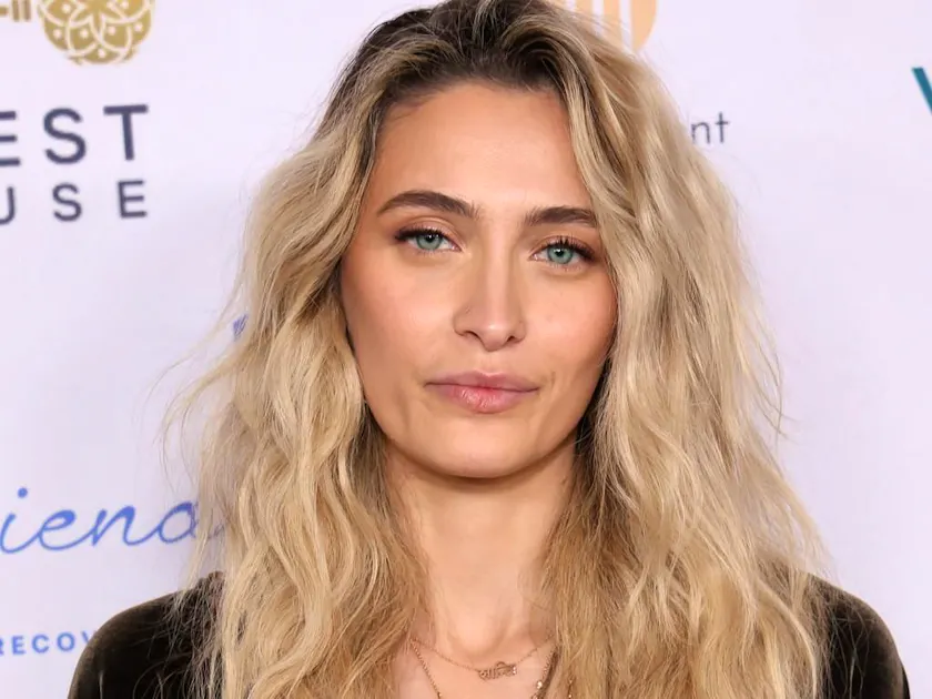 «Cela a ruiné ma vie» – Paris Jackson révèle souffrir d'une perforation ...