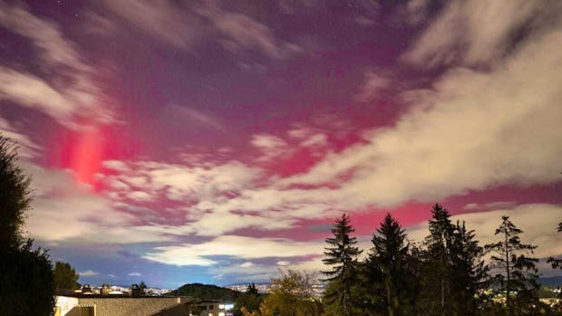 Weather: Northern lights over Switzerland due to strong solar storm ...