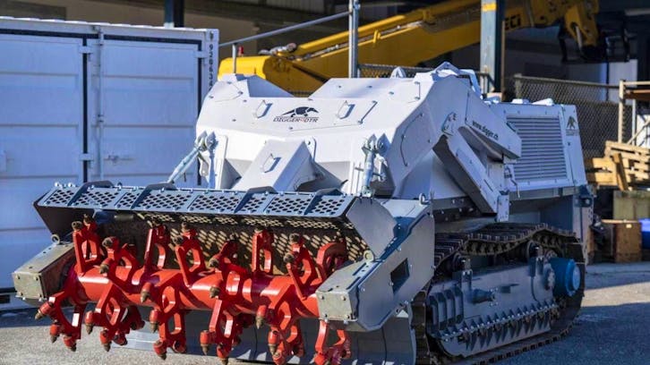 Foreign aid: Mine Action Foundation sends machine to Ukraine | blue News