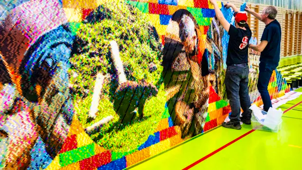 Toys: Yverdon-les-Bains breaks world record for largest Lego mural ...