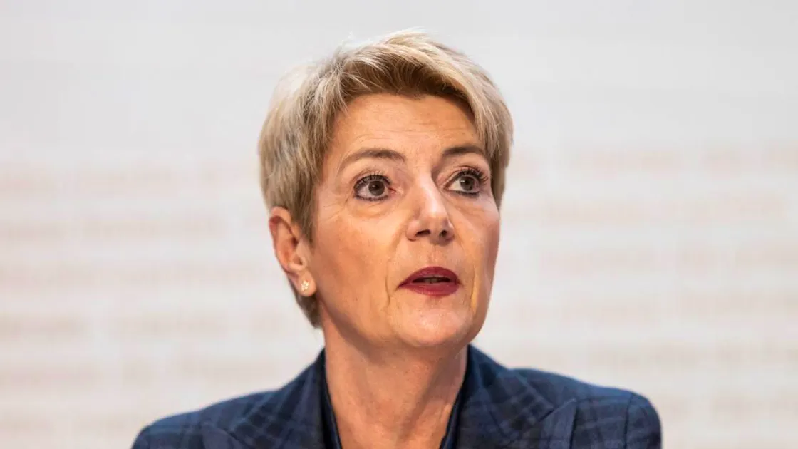 Karin Keller-Sutter se dit solidaire avec les victimes à Sydney | blue News