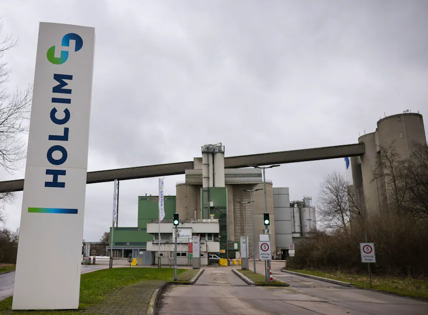 Holcim profit collapses completely | blue News