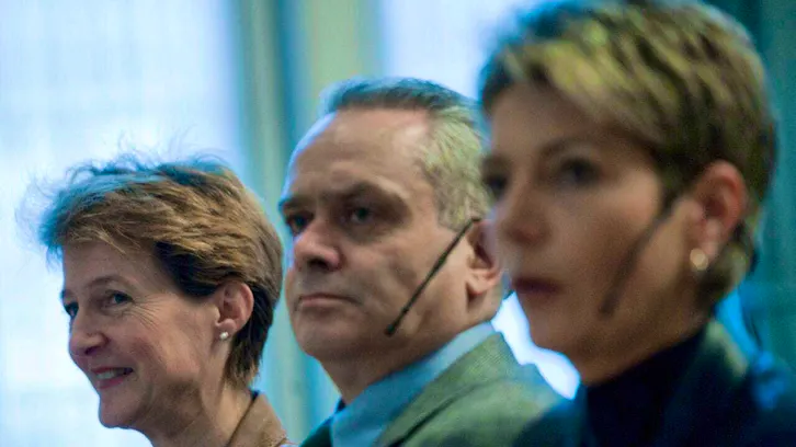 Ukraine: Ex-NDB employee Baud wants to challenge EU sanctions against ...
