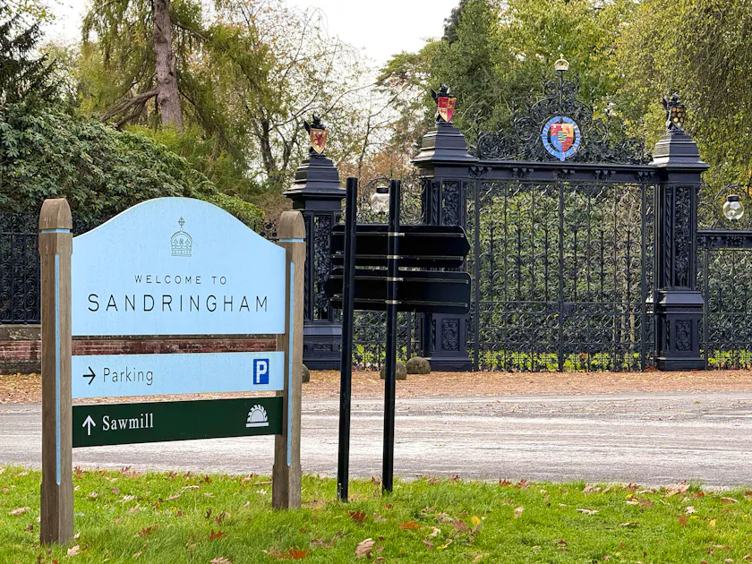 Dal 1862. Ecco le tradizioni natalizie dei Windsor, tra presenti e ...