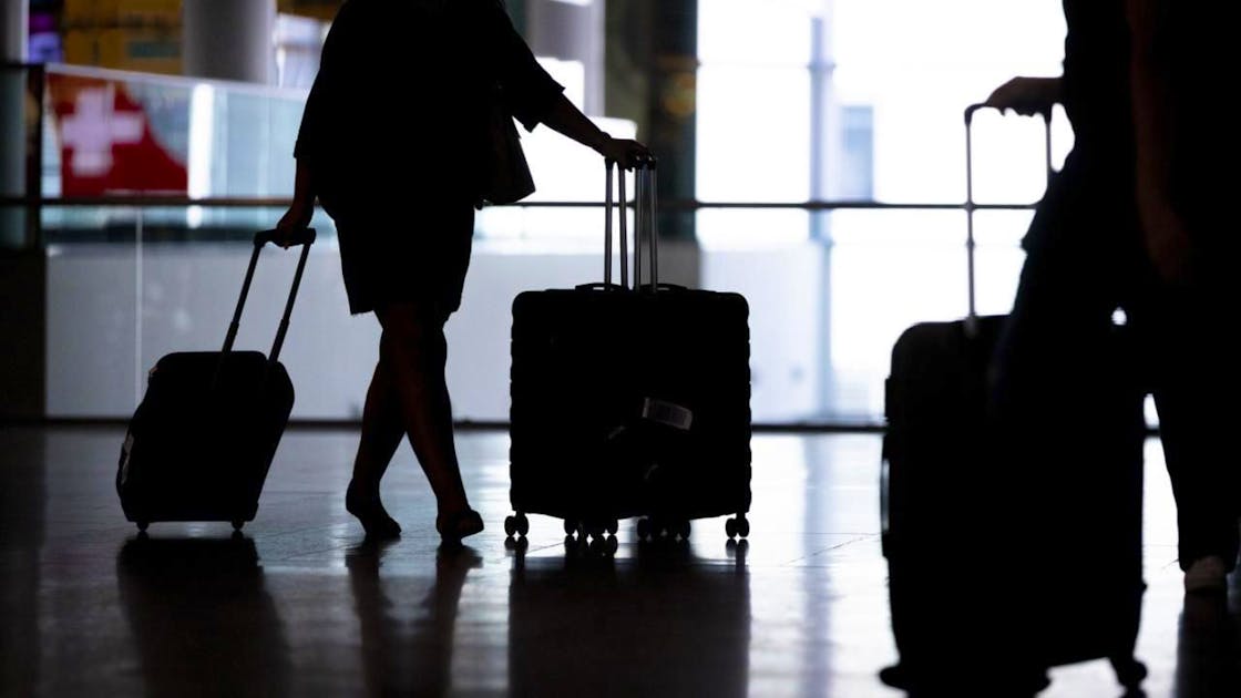 Air traffic: Power failure paralyzes baggage system at Zurich Airport ...