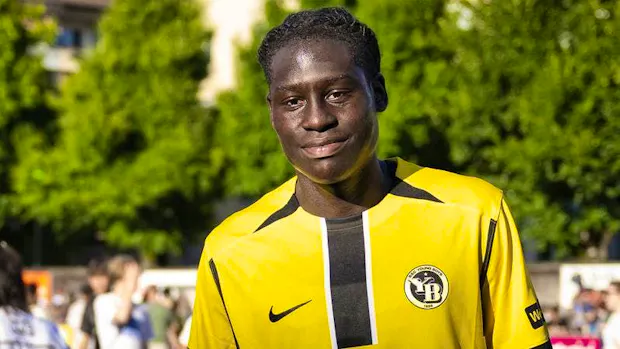 Transfer ticker: GC's Muci on loan to Serie B ++ Schalke angry after ...