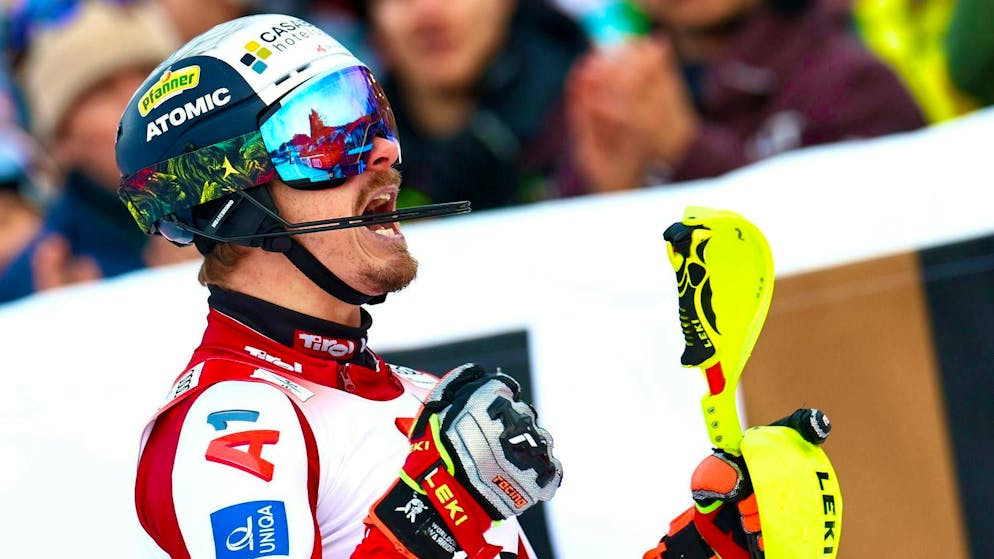 Slalom in Kitzbühel: Ösi star Feller makes the hut shake with home ...