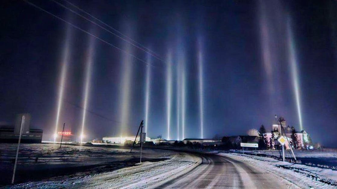 Rare natural phenomenon: Mysterious pillars of light fascinate in ...