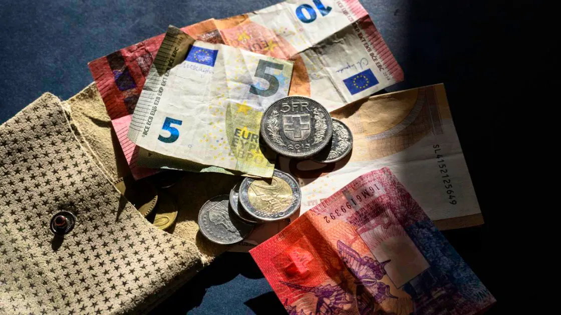 Currencies: Swiss companies expect the franc to remain strong | blue News