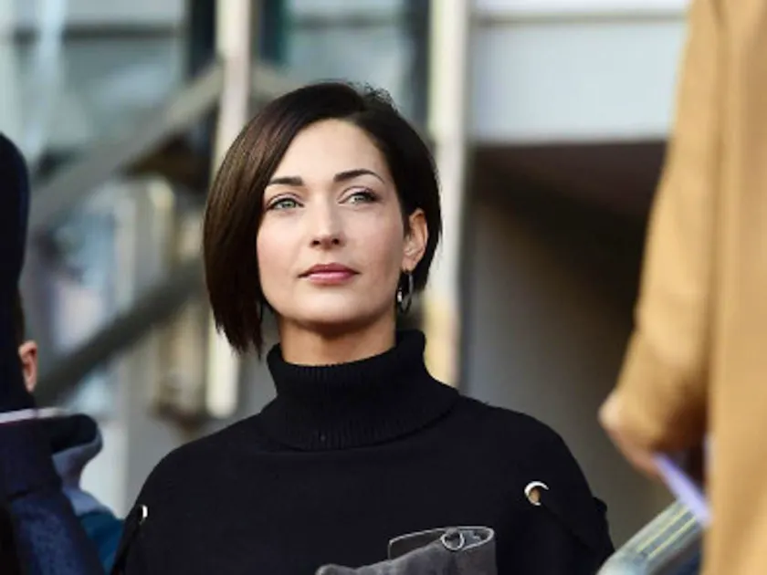 «À 18 ans, je devenais adulte d'un coup»: l'émouvant message de Sheryfa ...