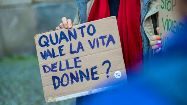 Parliament: Rally in Bellinzona after two suspected femicides | blue News