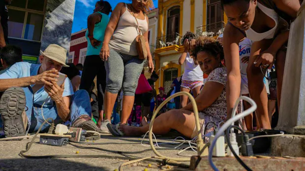 Latest news: Island-wide power outage in Cuba | blue News