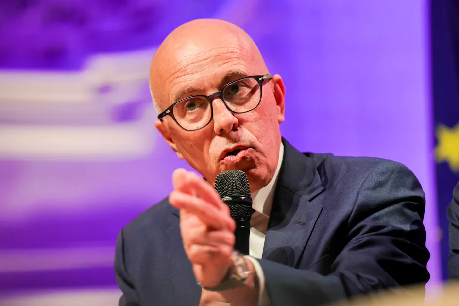 Scandale: Eric Ciotti «alias Benito», dit une journaliste – Les plates ...