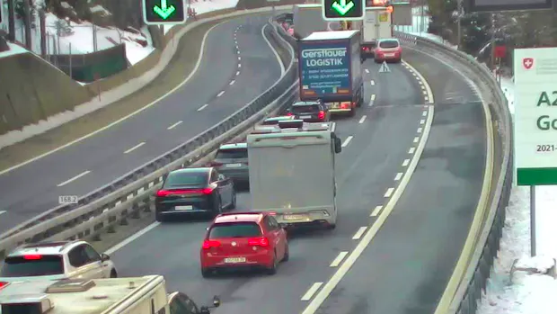Gotthard traffic jam currently Easter 2026: Waiting times and ...
