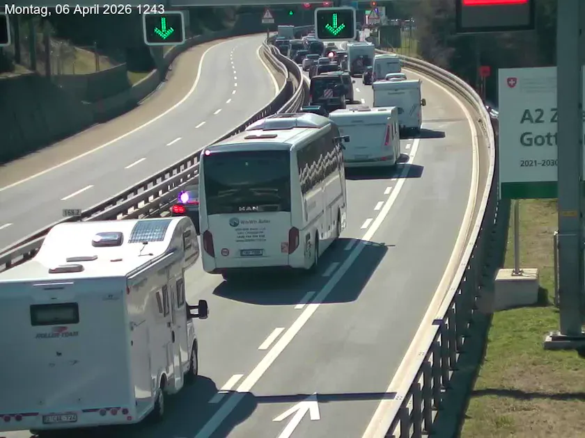 Gotthard traffic jam currently Easter 2026: Waiting times and ...