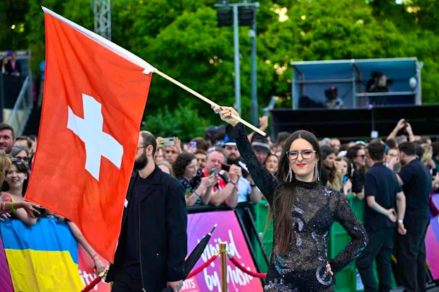 Protests over Israel: Glitter, booing, police protection - ESC madness ...