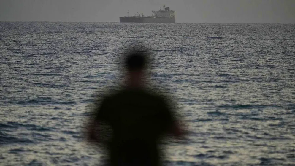 Politics: USA allows exemption from sanctions on Russian oil to expire ...