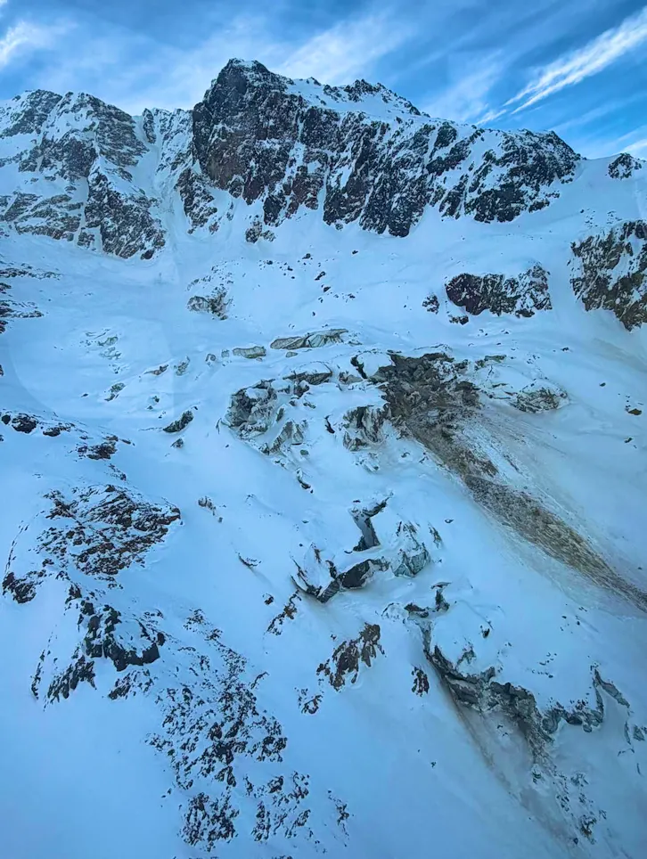 One year after the landslide: Is the next glacier collapse near Blatten ...
