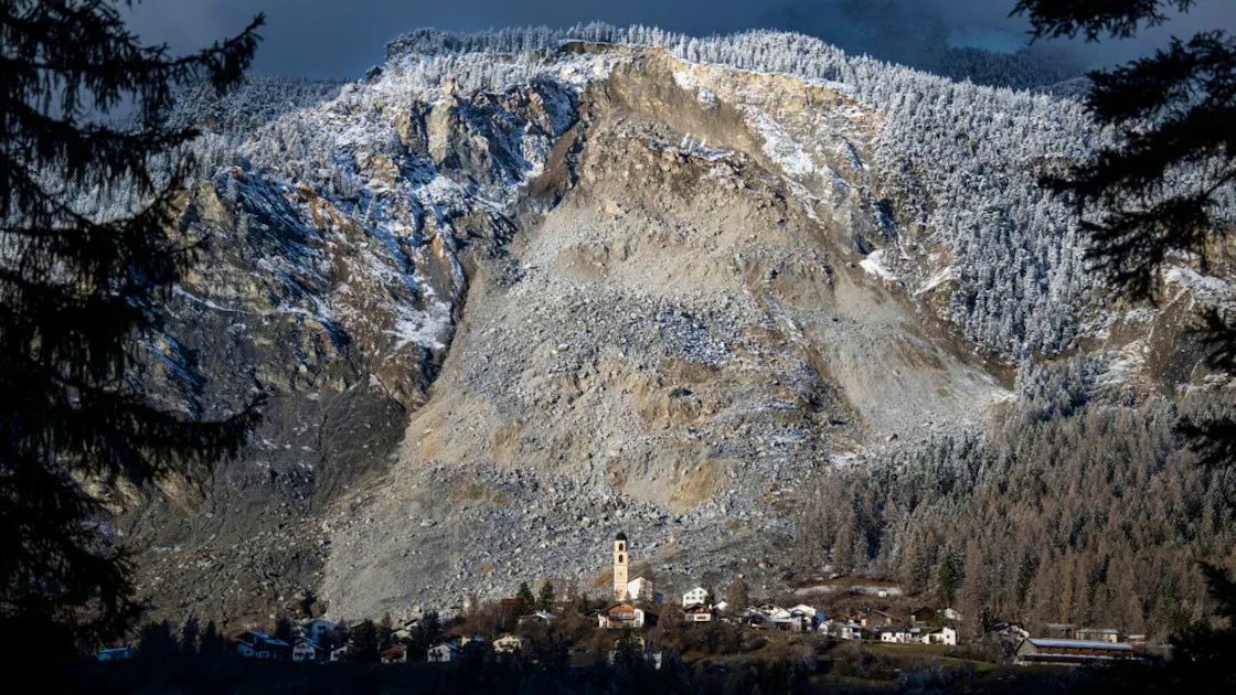 Governo: CF: misure protezione, più mezzi per Brienz (GR) e Braunwald ...