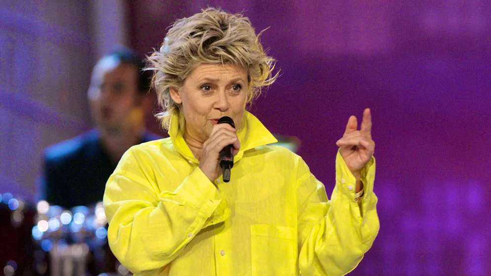 Pop star Gitte Haenning turns 80: "I'd rather drop dead during a ...