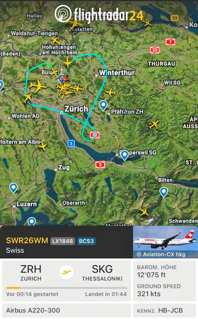 Swiss airplane flies a heart for the national ice hockey team | blue News