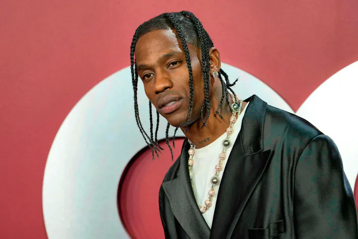 Booing in Turkey: Travis Scott disappoints thousands of concertgoers ...