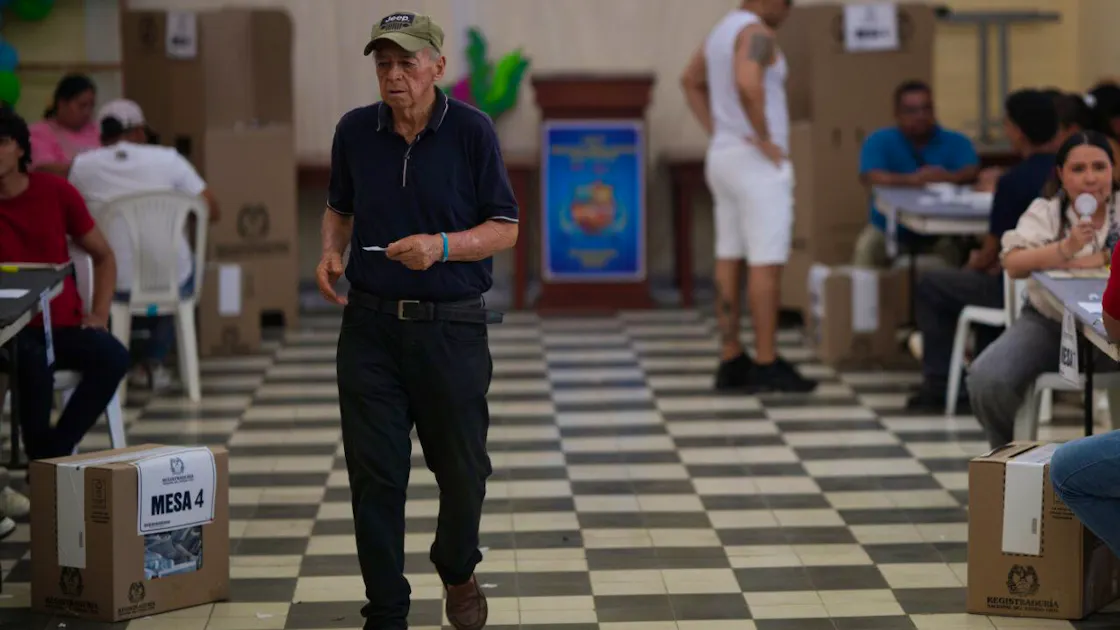 Politics: Run-off election in Colombia: left-wing senator against right ...