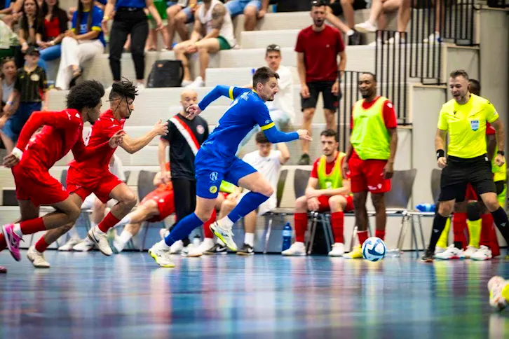Police had to be deployed: Brawl after futsal final in Bern - two ...