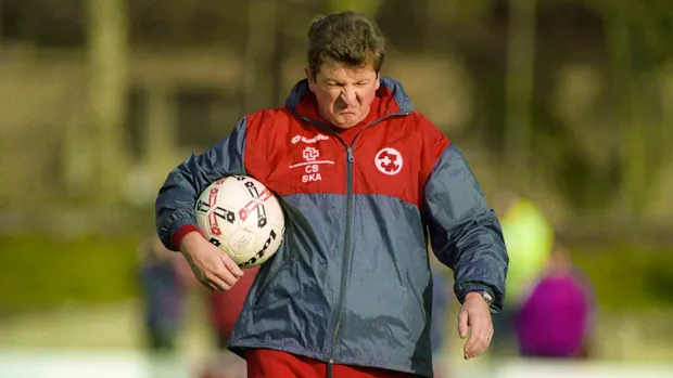Roy Hodgson hated journalists: "Newspapers are only good for packing ...