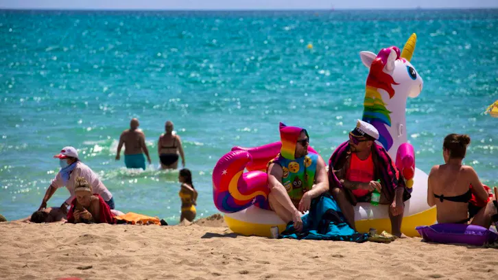 Tourism: EU Commission wants to strengthen islands and coastal regions ...