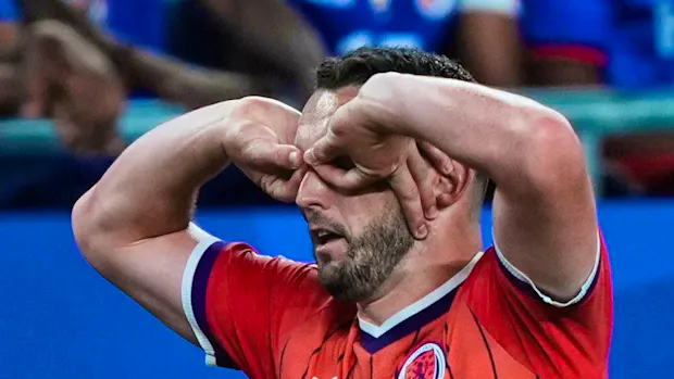 Scotland’s McGinn explains his special goal celebration | blue News